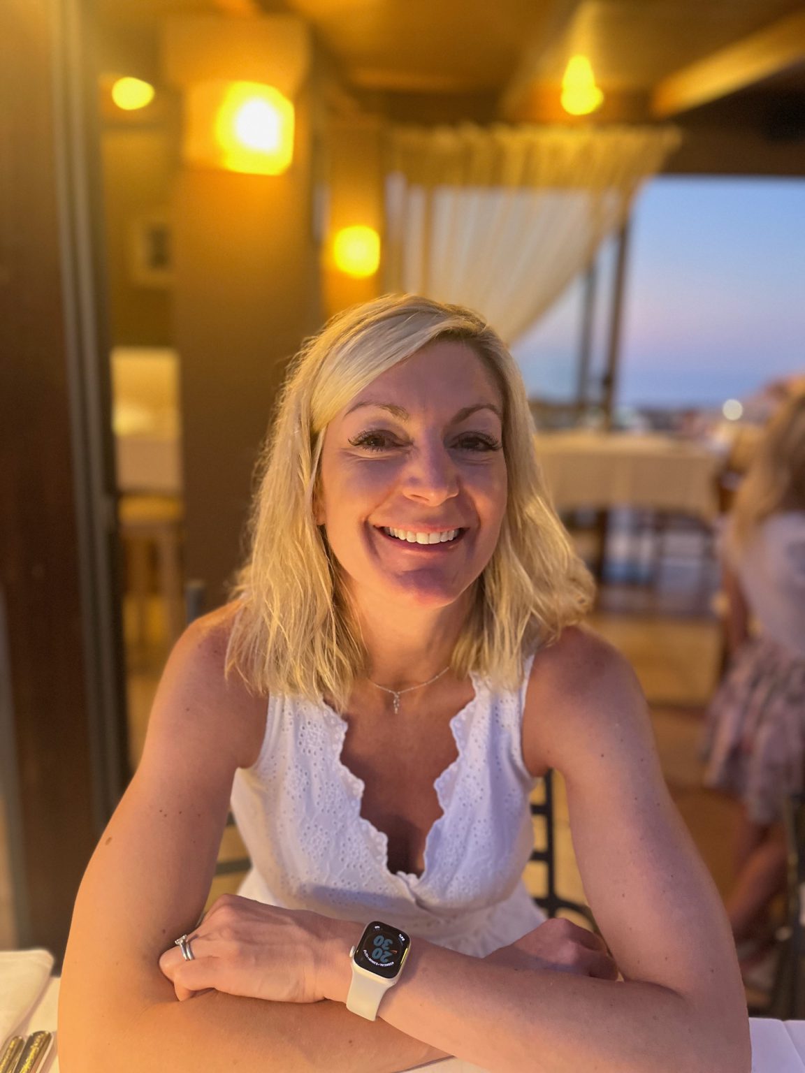 Ellie the Crocodile Goes to Gymnastics by Emily Bardwell – Kidliomag